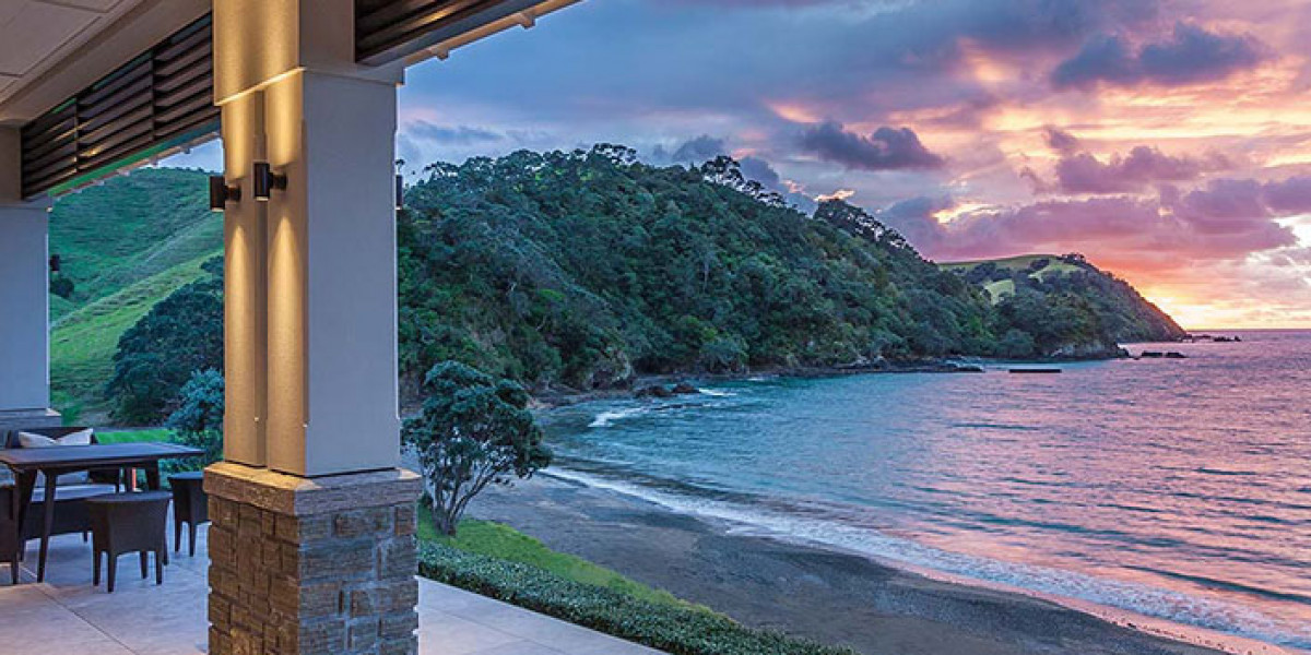 HELENA BAY DEVELOPMENT, HELENA BAY » Frontline